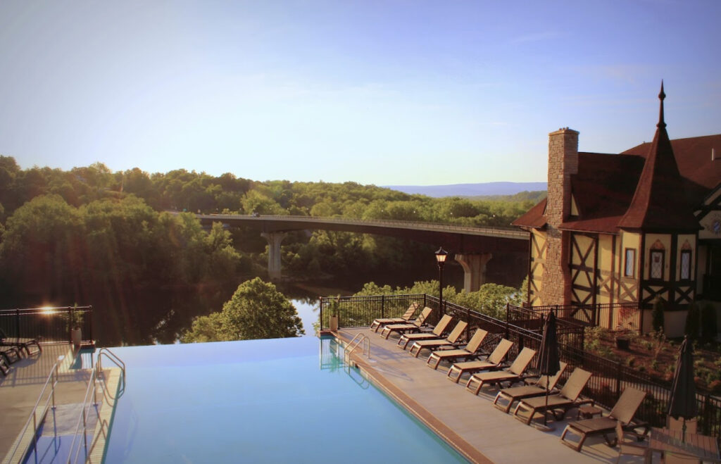 6 Unforgettable Romantic Getaways in Virginia - The Wandering Afro ...