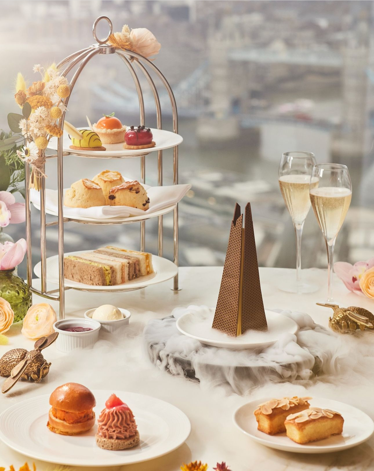 What's the Difference Between Afternoon Tea and High Tea? - The ...